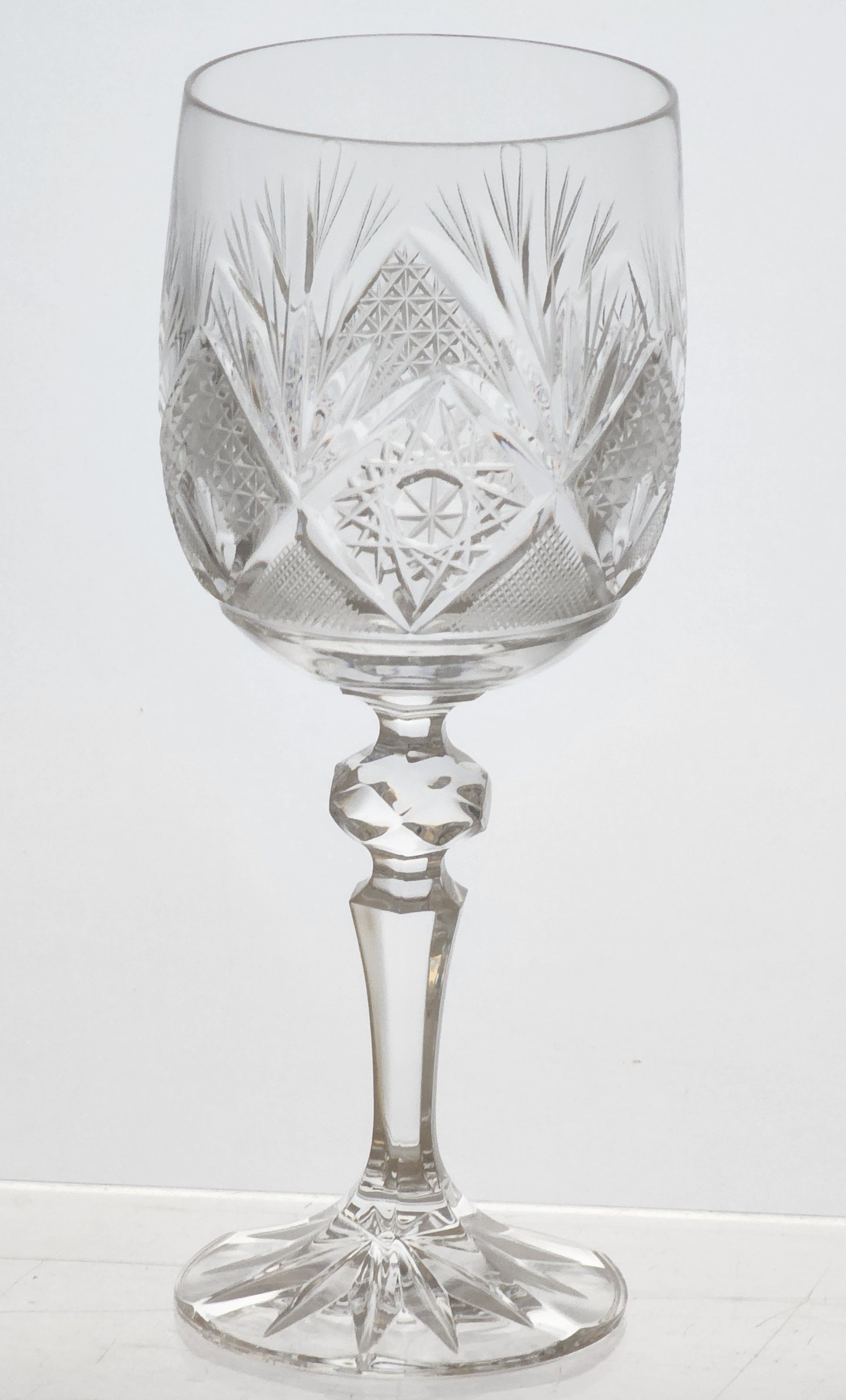 Hand cut goblet crystal – O'Rourke Crystal Awards & Gifts